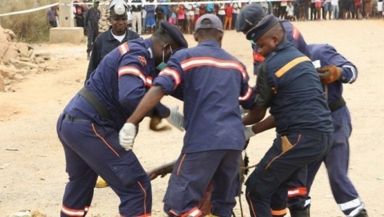 Bombeiros em Luanda foram solicitados a intervir em mais de 100 ...