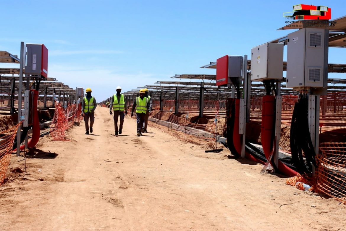 Central Fotovoltaica de Caraculo pode entrar em funcionamento no ...