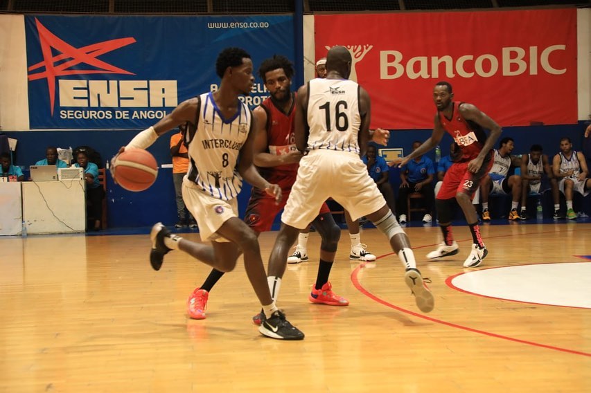 Interclube vai procurar voltar à máxima “factor casa” para vencer o 1º ...