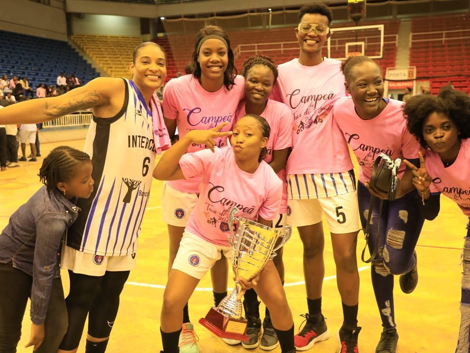 Interclube reforça domínio no basquetebol e conquista Taça de Angola – RNA