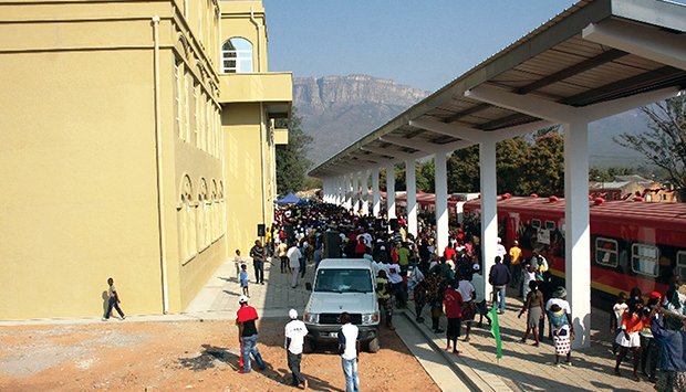 Quadra festiva: CFM anuncia aumento de comboio semanal no traçado ...