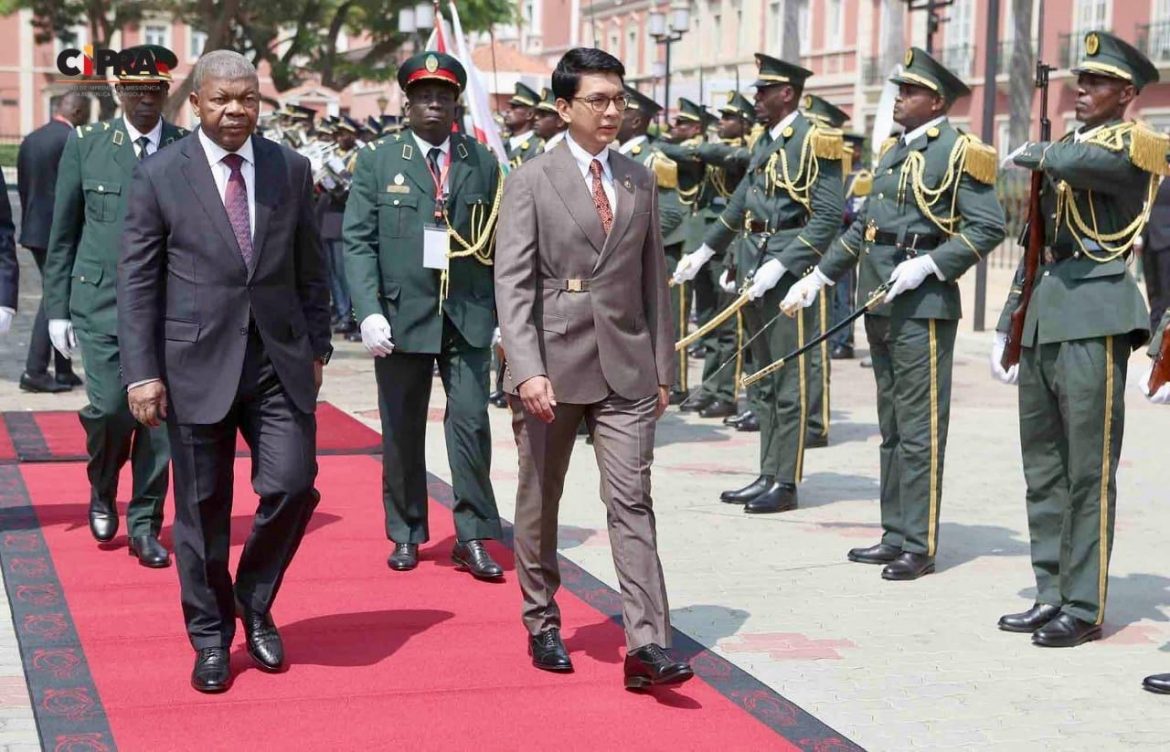 Angola e Madagáscar colocam economia no topo do novo desenho de ...