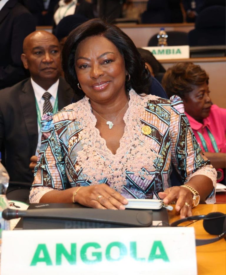 Ana Dias Lourenço eleita Vice Presidente da Organização das Primeiras ...