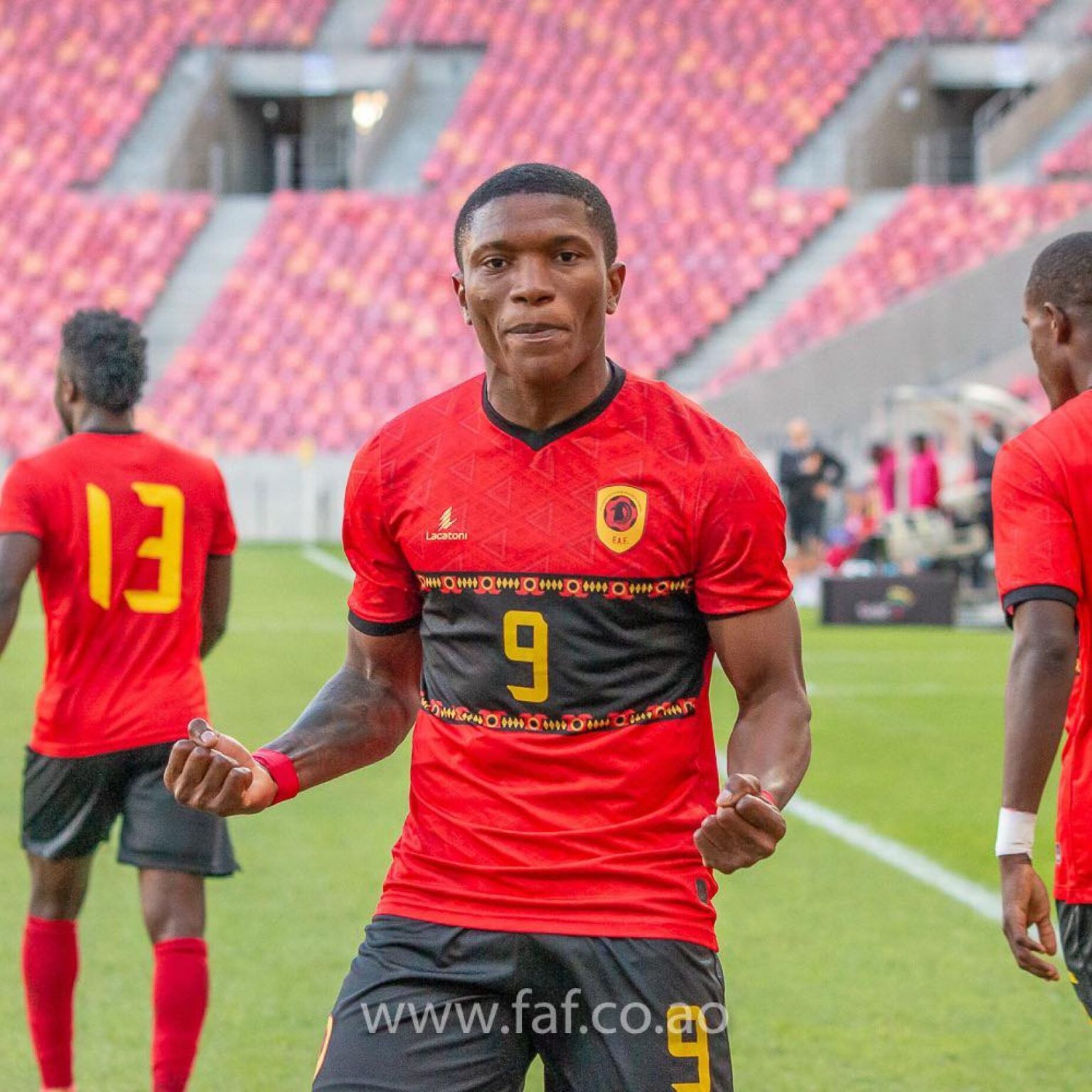 Depú regressa à selecção nacional de futebol – RNA