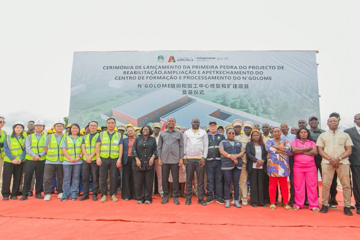 Cuanza Norte. Lançada primeira pedra para a reabilitação, ampliação e ...